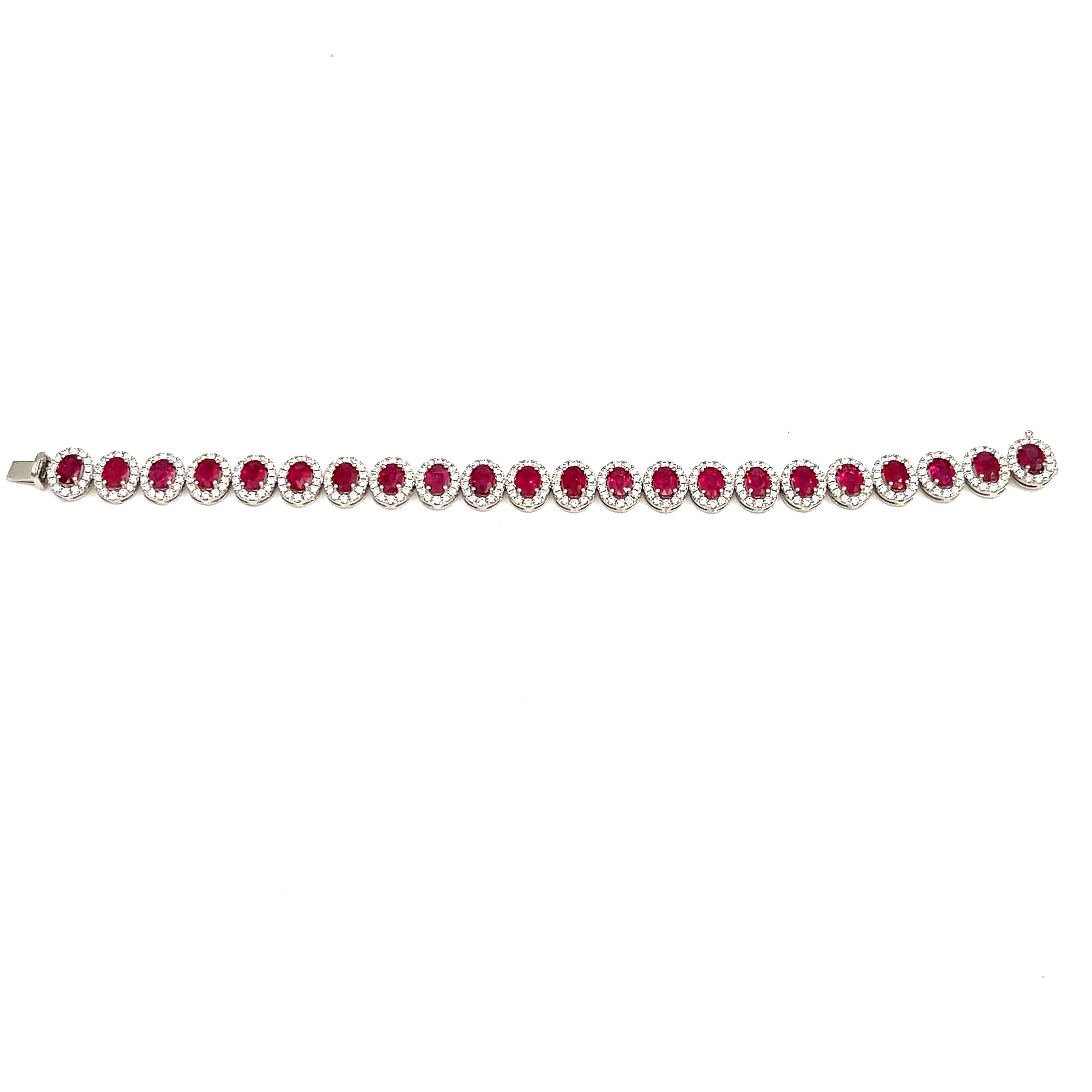 16.39 ct Natural Ruby and Diamond Bracelet For Sale at 1stDibs