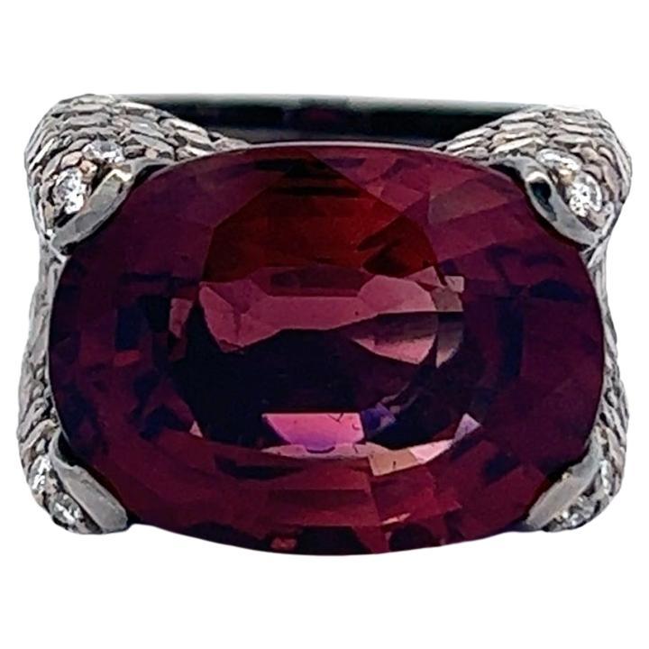 16.40 Carat Moonstone and Vivid Red Ruby Gold Cocktail Ring For Sale at ...