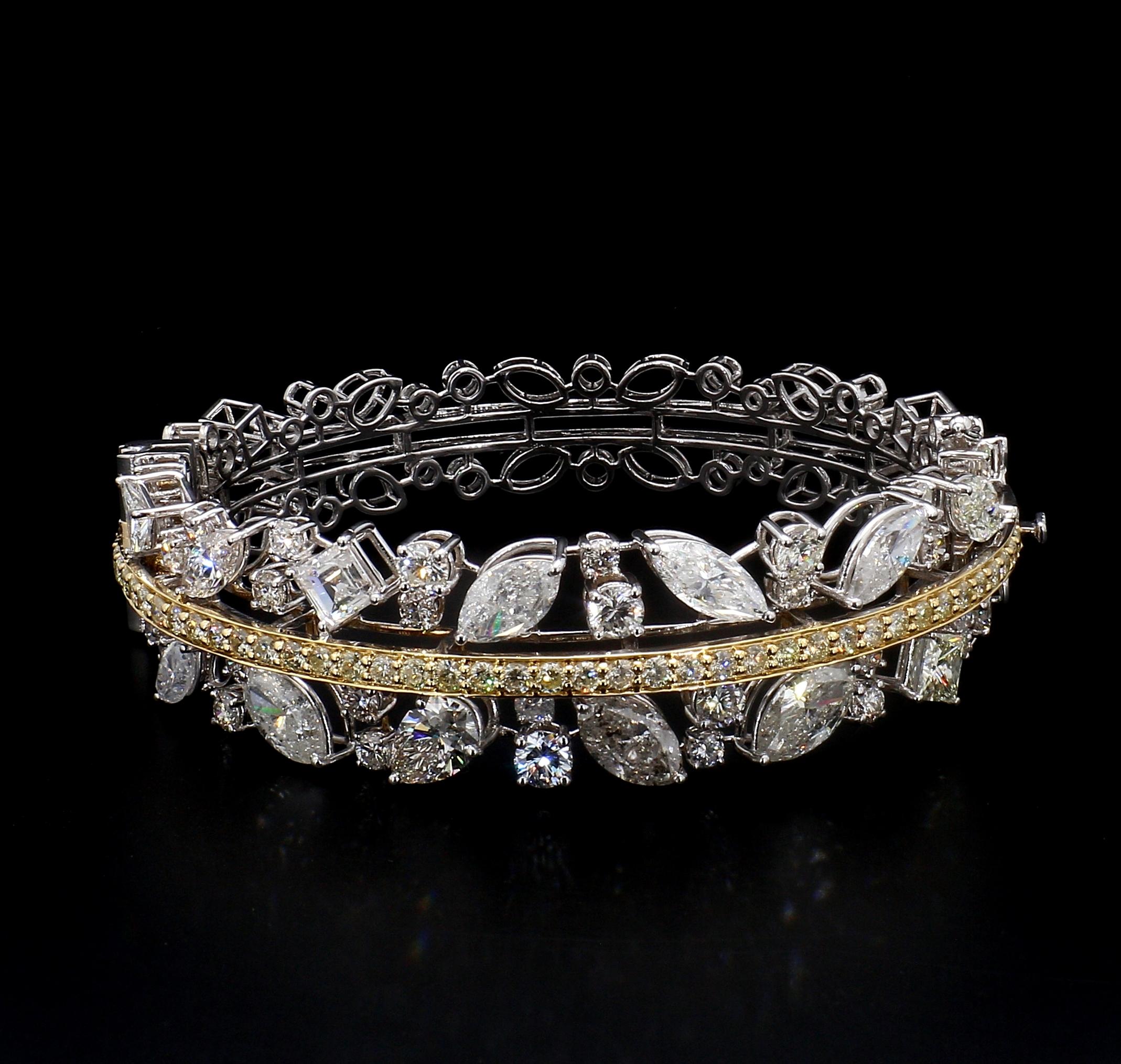 16.42 Carat Harmony Diamond Bangle in 14k Gold For Sale at 1stDibs