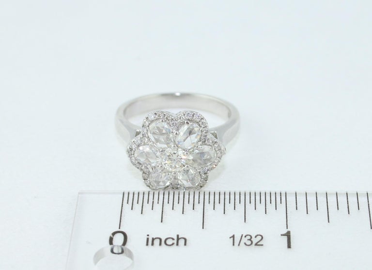 1.65 Carat Rose Cut and Round Diamonds Gold Flower Ring For Sale at 1stDibs