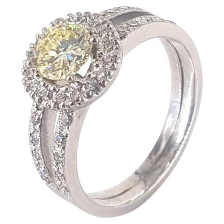 16 Ct White Diamond Ring For Sale at 1stDibs