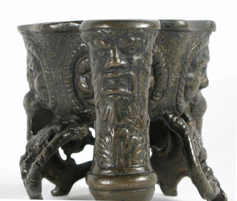 16th Century Bronze Inkwell For Sale at 1stDibs