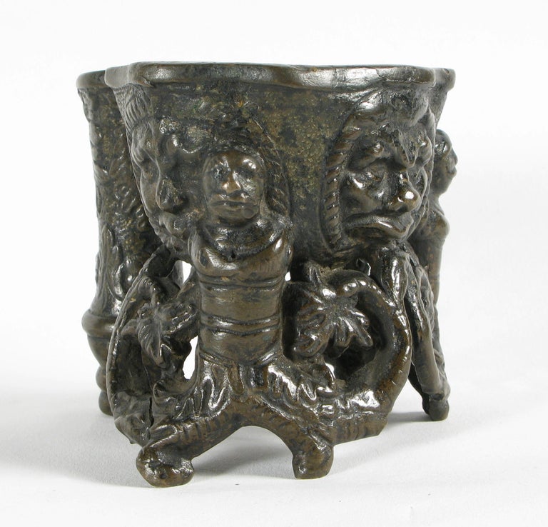 16th Century Bronze Inkwell For Sale at 1stDibs