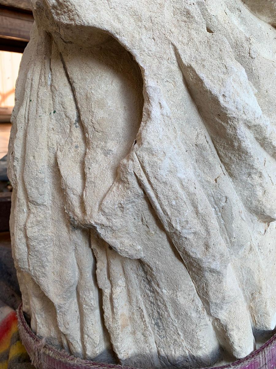 16th Century Stone classical Torso Sculpture For Sale at 1stDibs