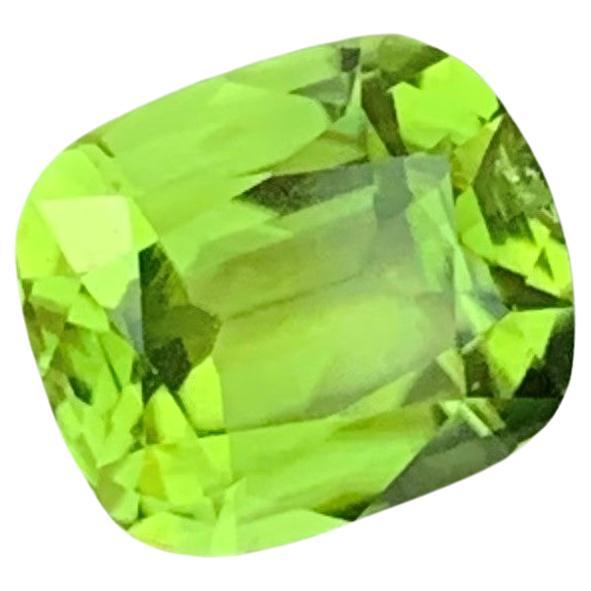 2.70 Carat Natural Loose Green Peridot with Trilliant Shape from Suppat ...