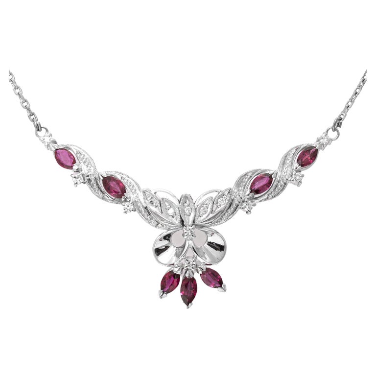 1.75 ct Red Natural Rubies with 0.22 Ct Natural White Diamonds Collier ...