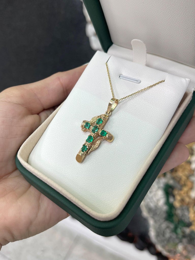 1.75tcw Dark Vivid Green Natural Emerald Cross Medium Size Unisex ...