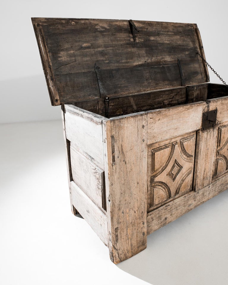 1760s German Bleached Oak Trunk For Sale at 1stDibs