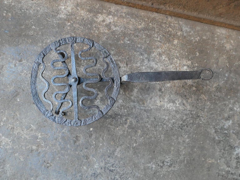 17th-18th Century French Louis XV Rotating Gridiron For Sale at 1stDibs