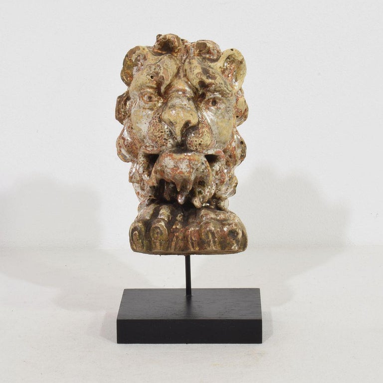 17th/18th Century Italian Carved and Silvered Wooden Lion Head For Sale ...