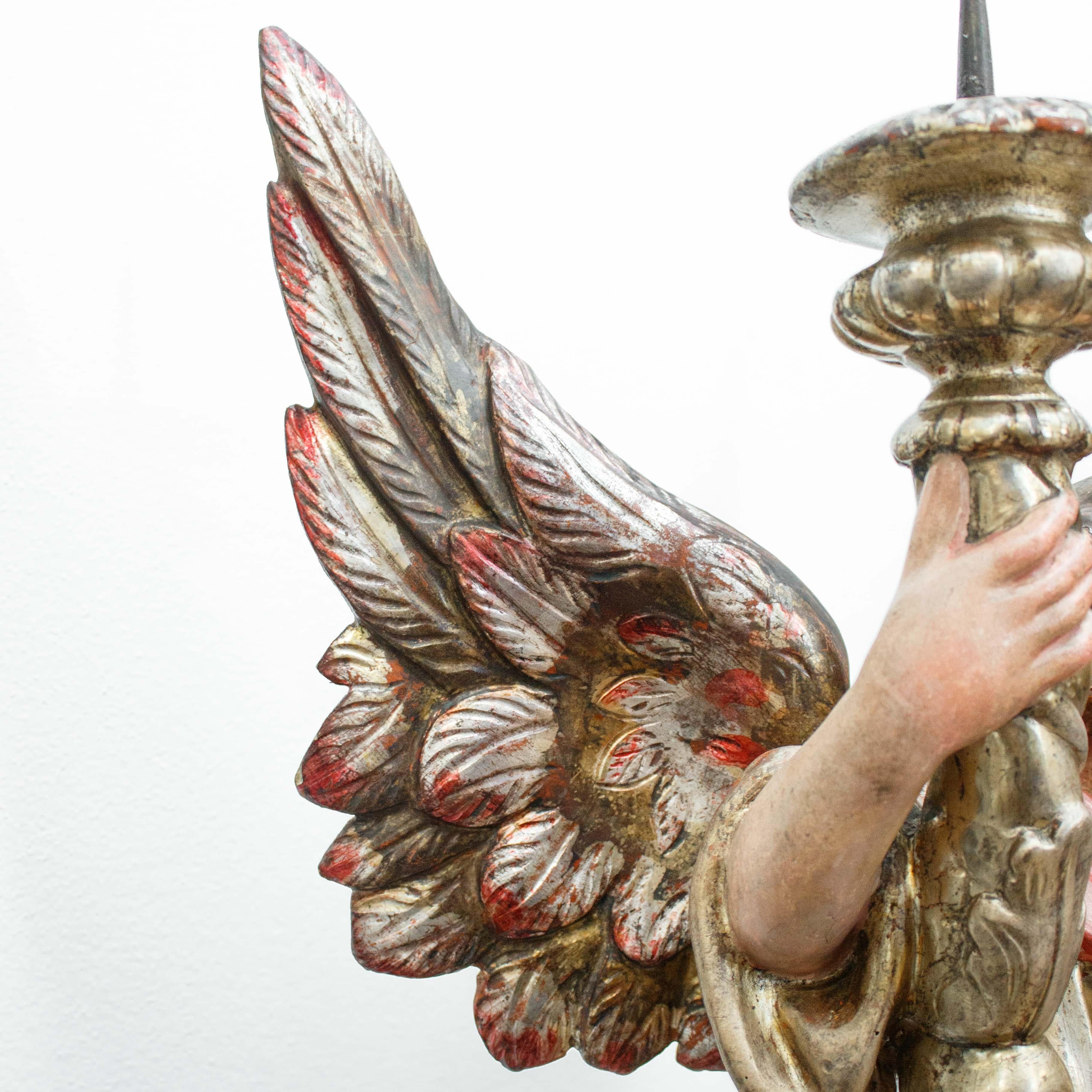 17th Century Candle-Holding Angels in Mecca Gilded Wood For Sale at 1stDibs