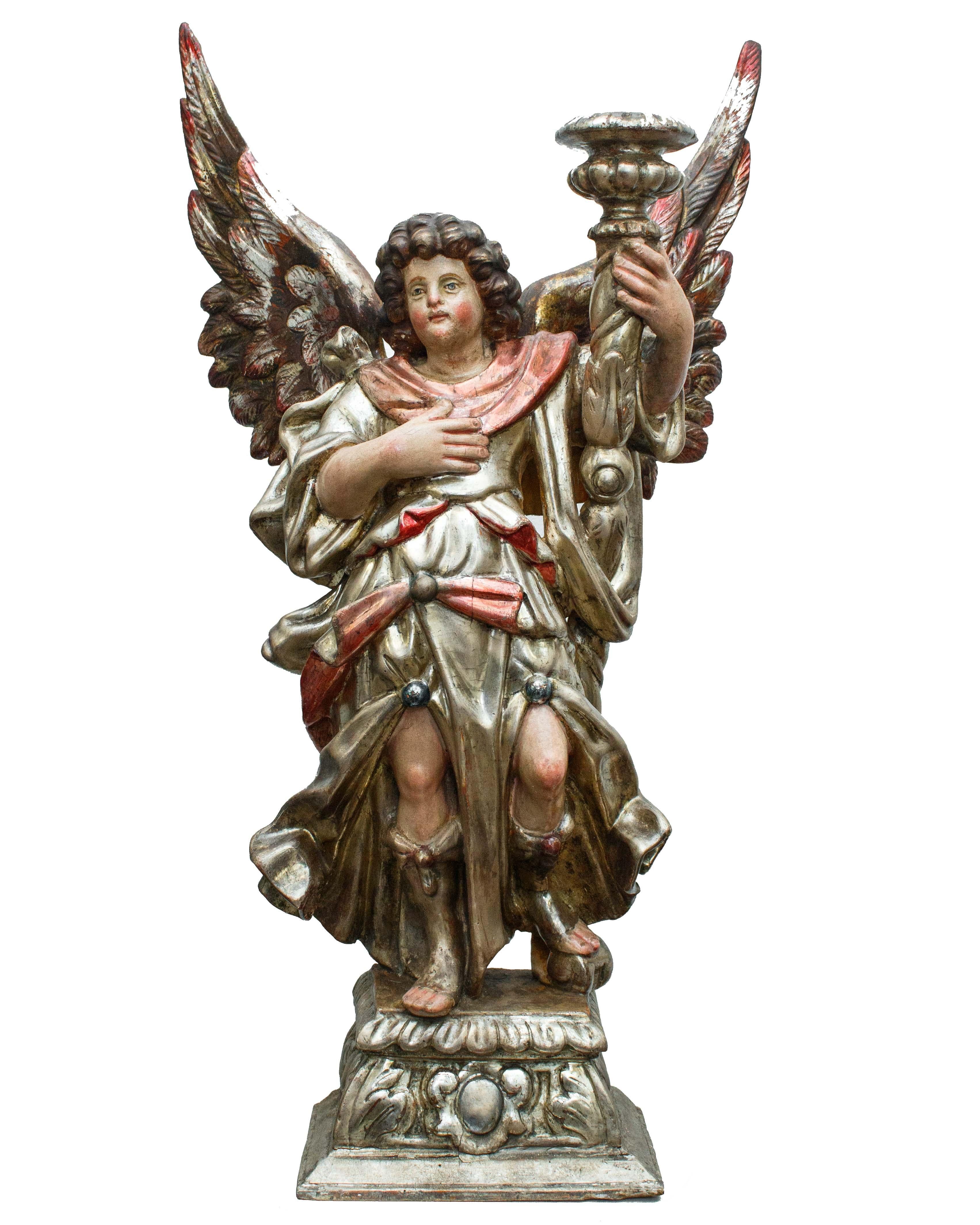17th Century Candle-Holding Angels in Mecca Gilded Wood For Sale at 1stDibs