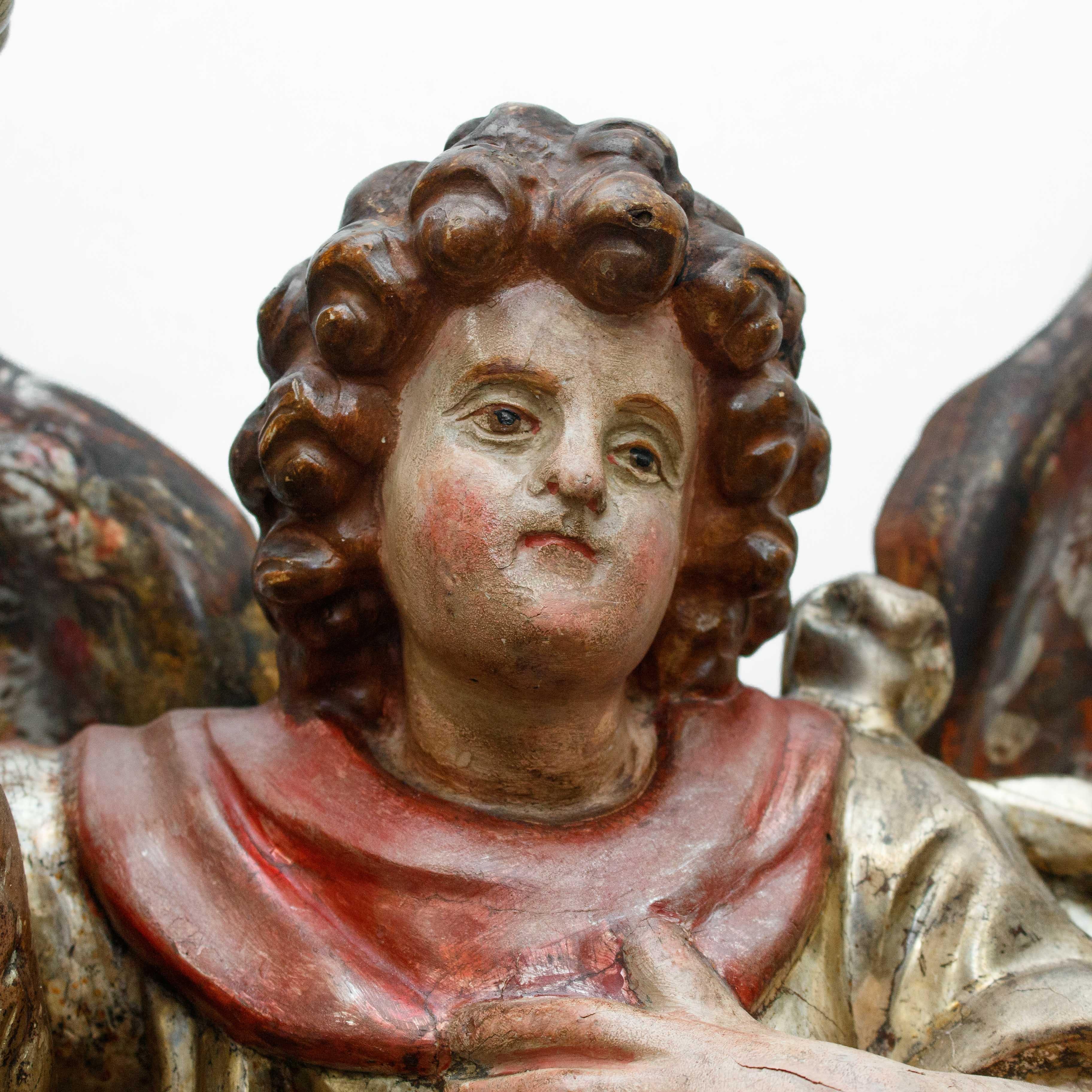 17th Century Candle-Holding Angels in Mecca Gilded Wood For Sale at 1stDibs