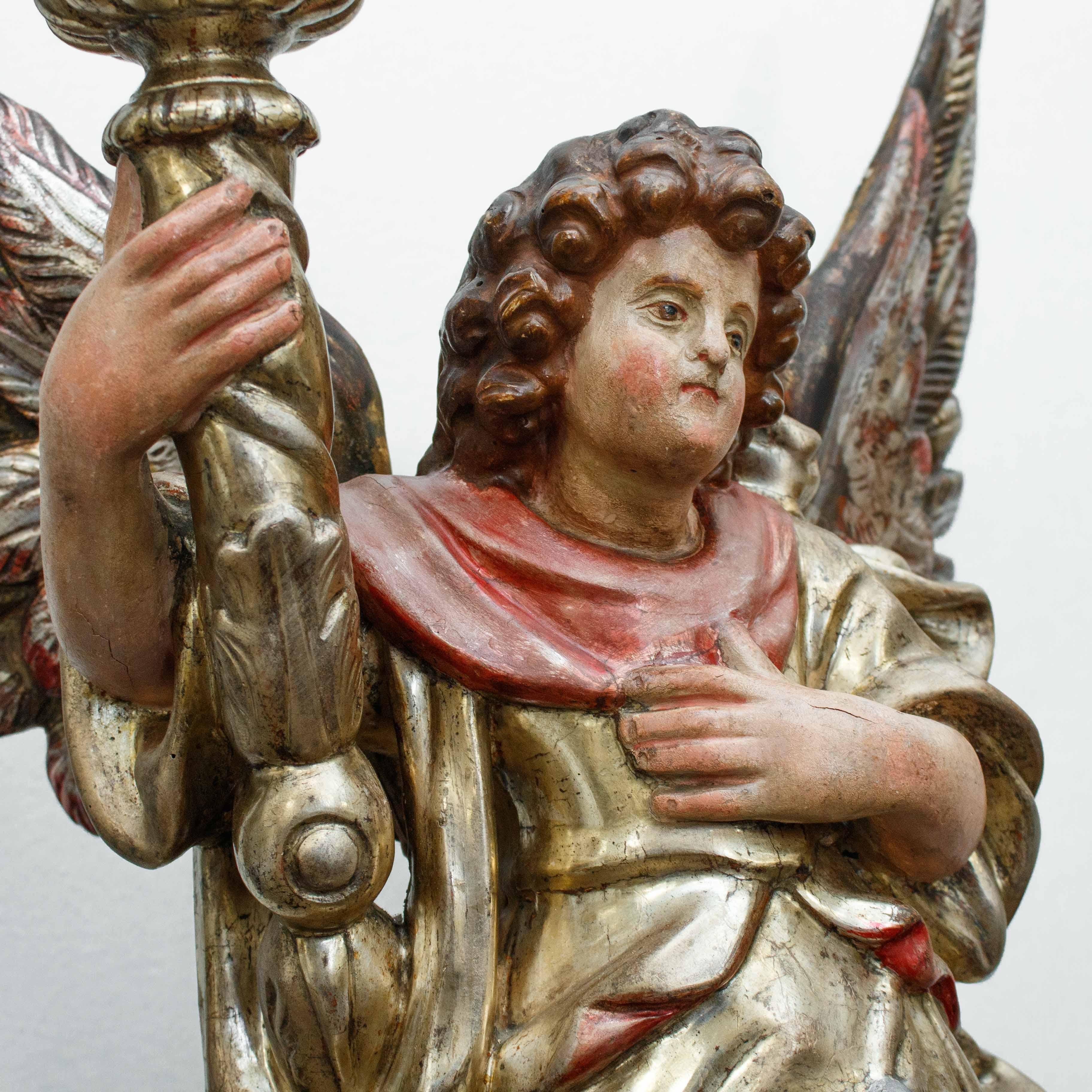 17th Century Candle-Holding Angels in Mecca Gilded Wood For Sale at 1stDibs