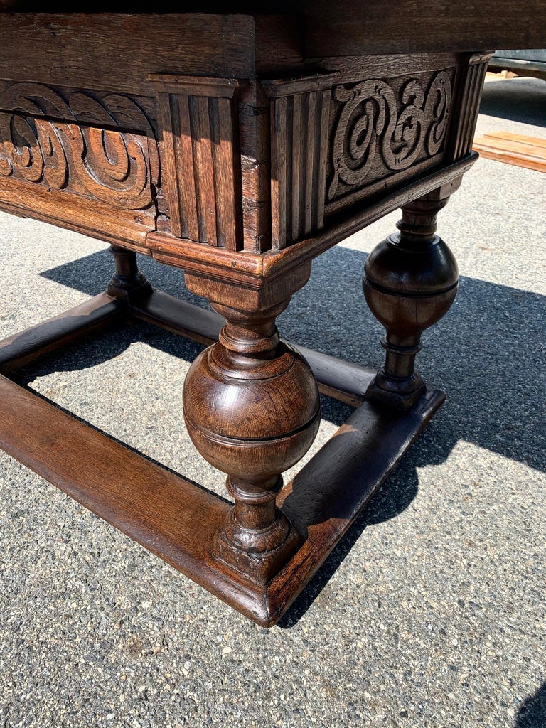 17th Century Dutch Oak Jacobean Withdraw Table at 1stDibs