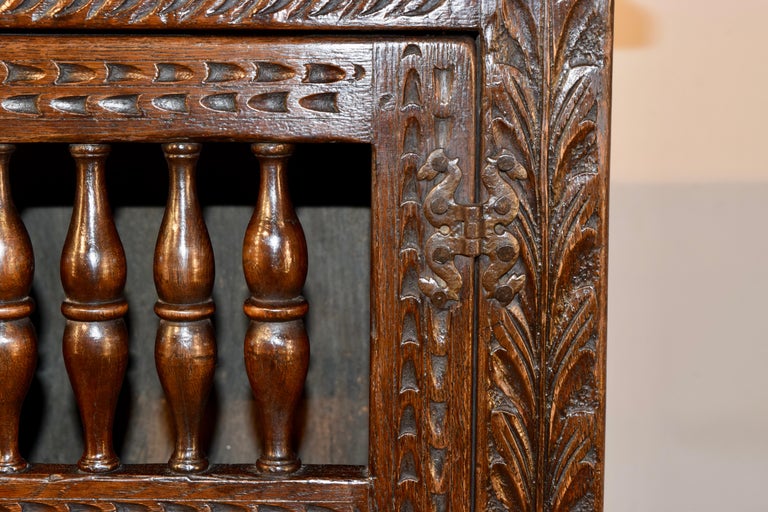 17th Century English Oak Aumbrey For Sale at 1stDibs
