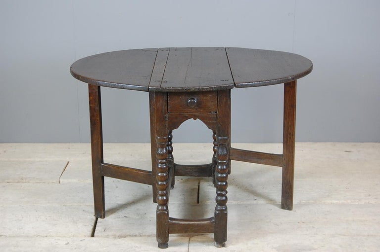 17th Century English Oak Gate Leg Table at 1stDibs