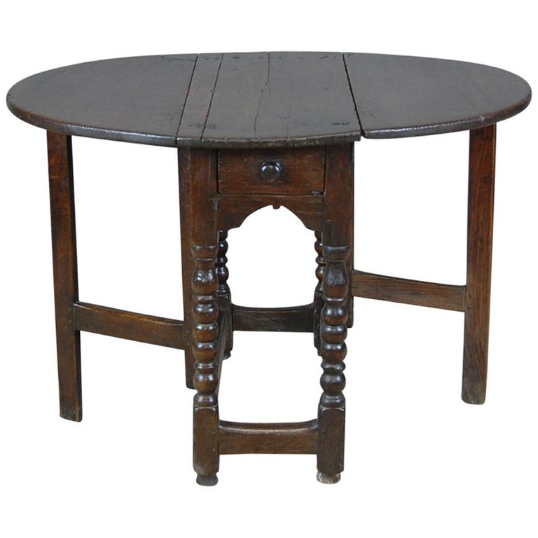 17th Century English Oak Gate Leg Table at 1stDibs