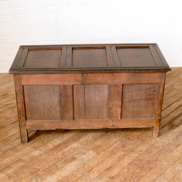 17th Century English Oak Kist For Sale at 1stDibs | kist for sale