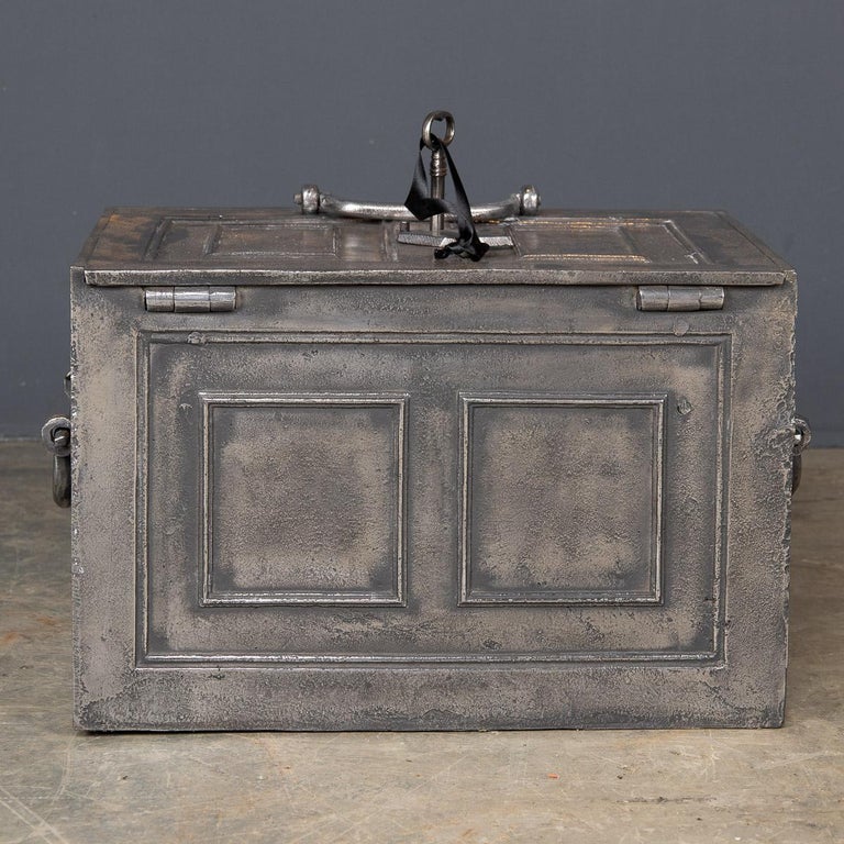 17th Century French Cast Iron Bound Strong Box, c.1690 For Sale at 1stDibs