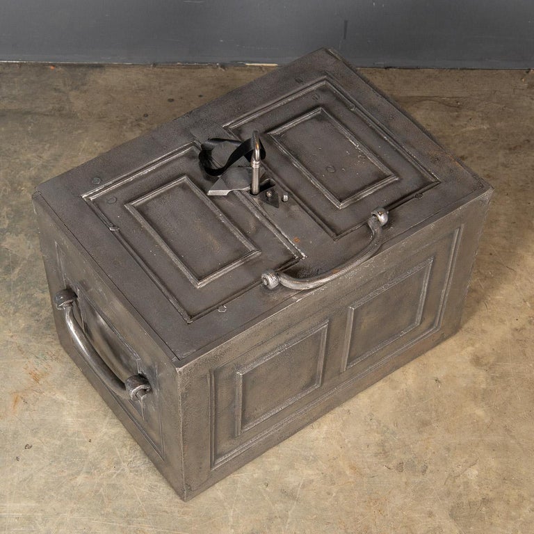 17th Century French Cast Iron Bound Strong Box, c.1690 For Sale at 1stDibs