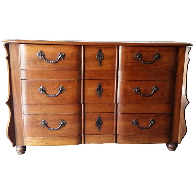 17th Century Mazarine Walnut Louis XIV Commode, France For Sale at 1stDibs 17th Century Mazarine Walnut Louis XIV Commode, France For Sale at 1stDibs