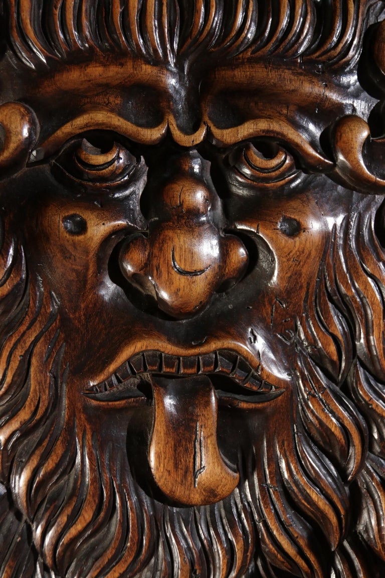 17th Century Renaissance Sgabello Walnut Chair For Sale at 1stDibs