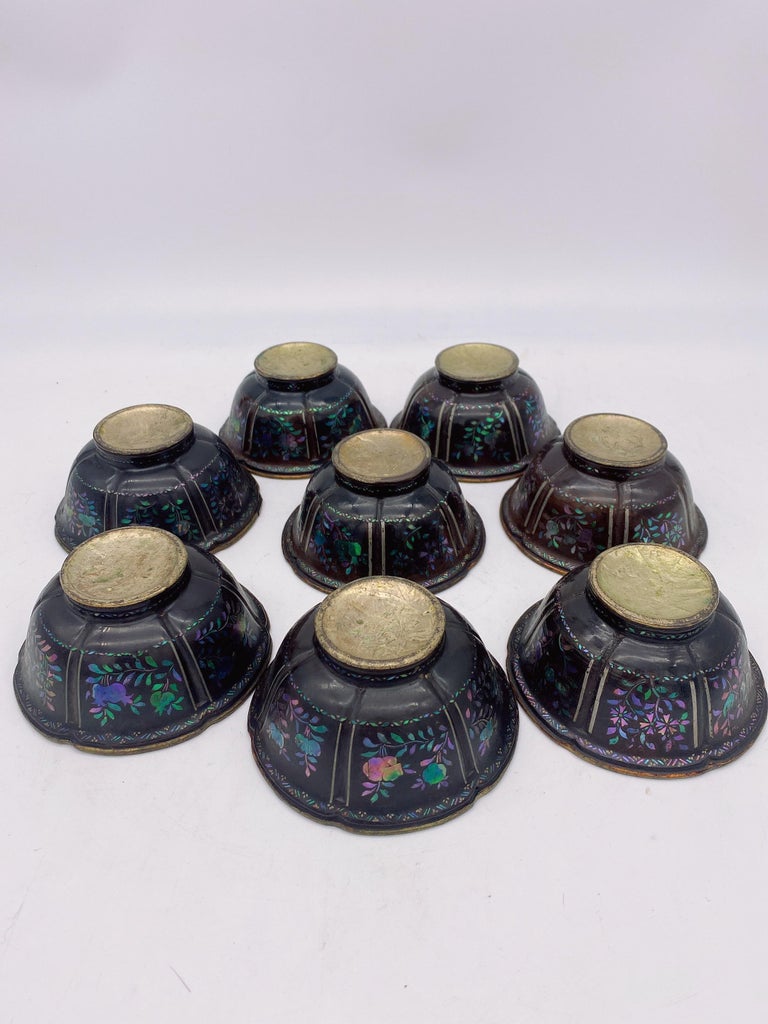 18th Century Set of 8 Chinese Silver Lacquer Bowls with Mother of Pearl ...
