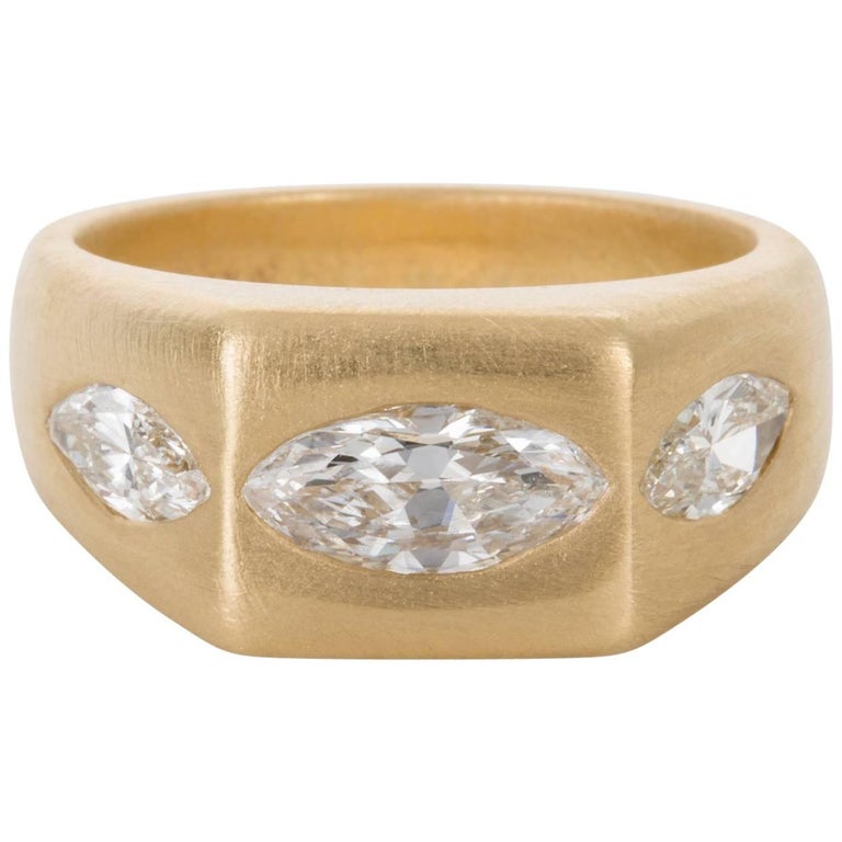 18 carat Brushed Yellow Gold Marquise Cut Hammer Set Diamond Ring at ...