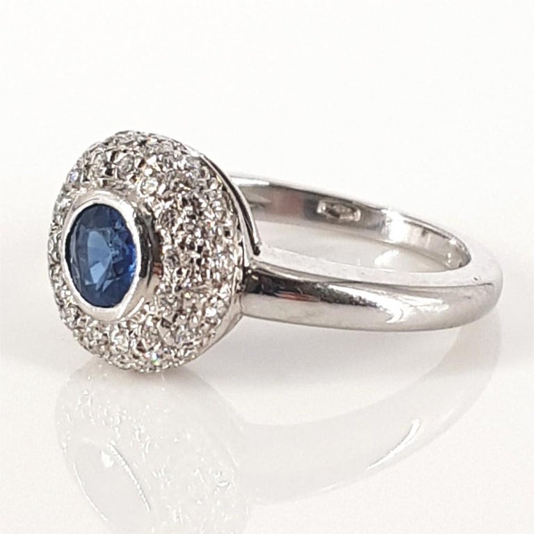 18 Ct White Gold Sapphire Diamond Ring For Sale at 1stDibs