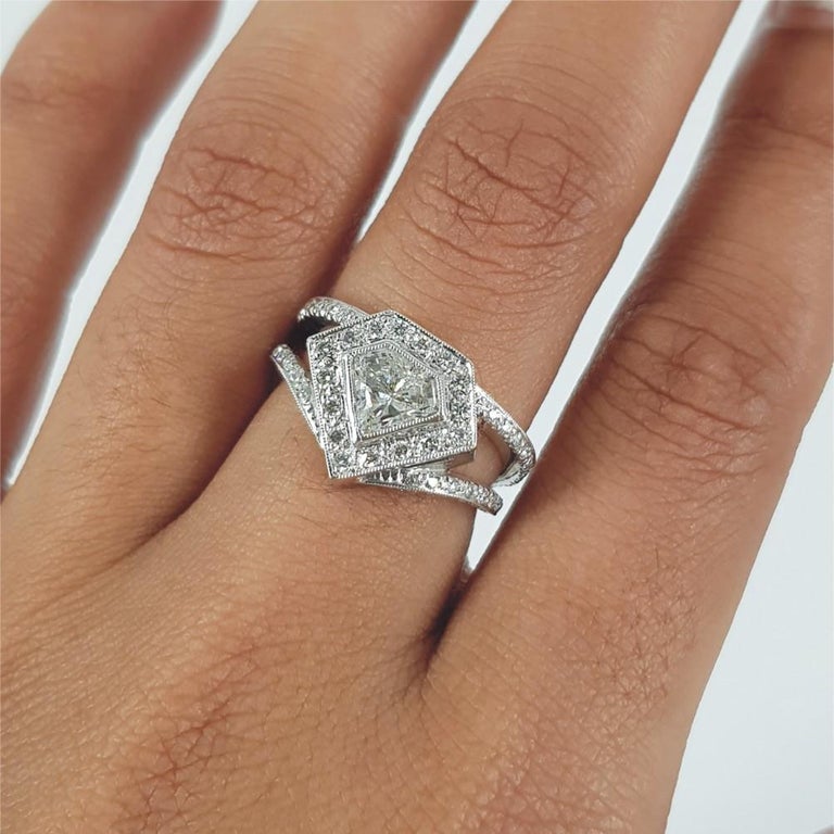 18 Ct White Gold Shield Cut Diamond Ring For Sale at 1stDibs