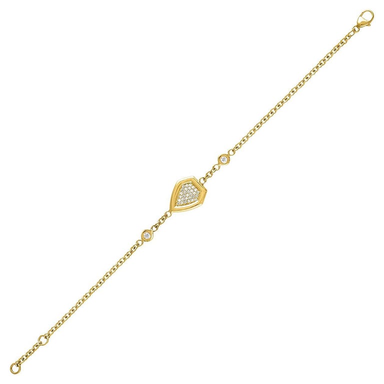 18 Karat and Diamond Pave Shield Chain Bracelet For Sale at 1stDibs