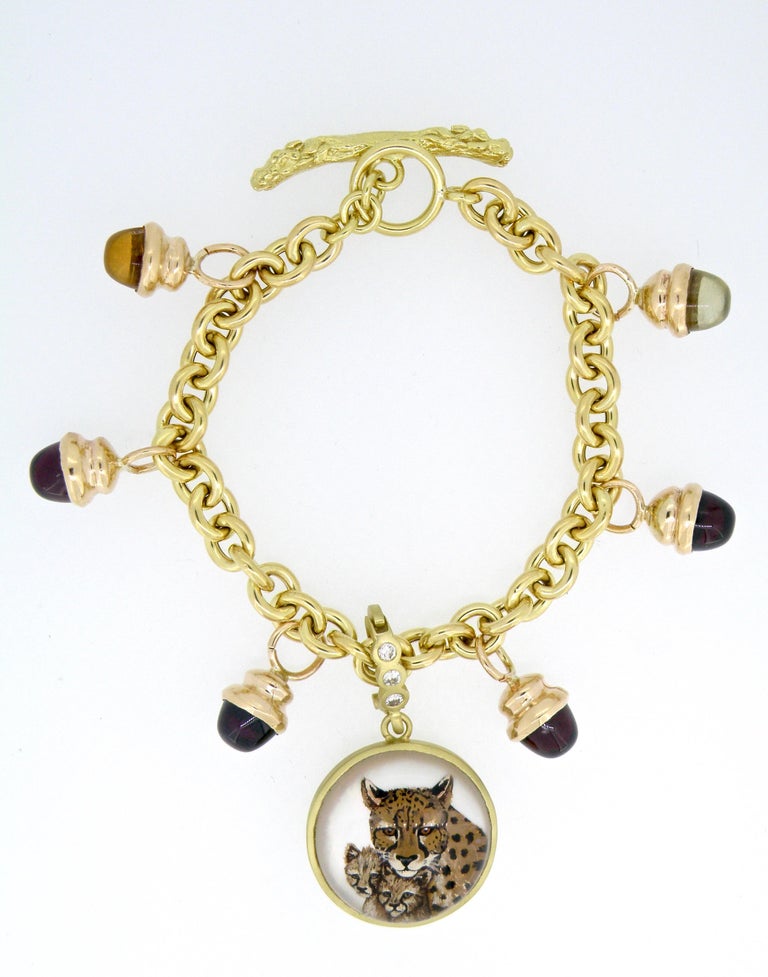 18 Karat and Sapphire Reverse Crystal Pendant For Sale at 1stDibs