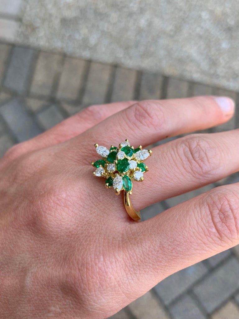 18 Karat Emerald and Diamond Cluster Spray Ring For Sale at 1stDibs