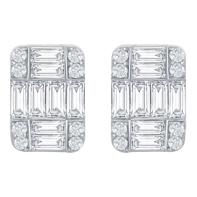 18 Karat Emerald Cut Rectangular Earrings 3.50 Carat For Sale at 1stDibs