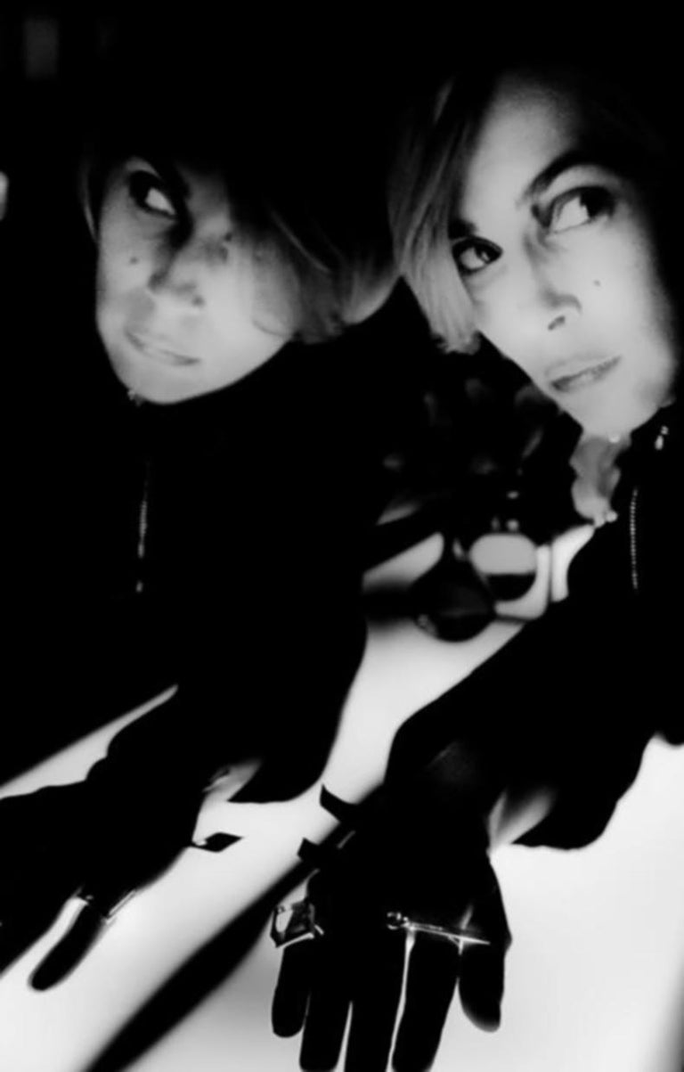 18 Karat Gold Art Deco Style Ink Ring Blue Topaz by Artist, Featured in ...