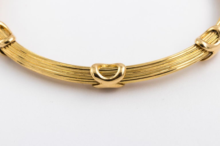 18 Karat Gold Bangle Bracelet at 1stDibs