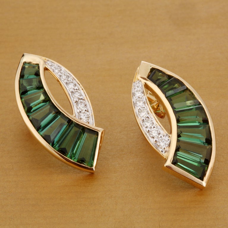 18 Karat Gold Caliber Cut Teal Green Tourmaline Baguette Diamond Stud ...