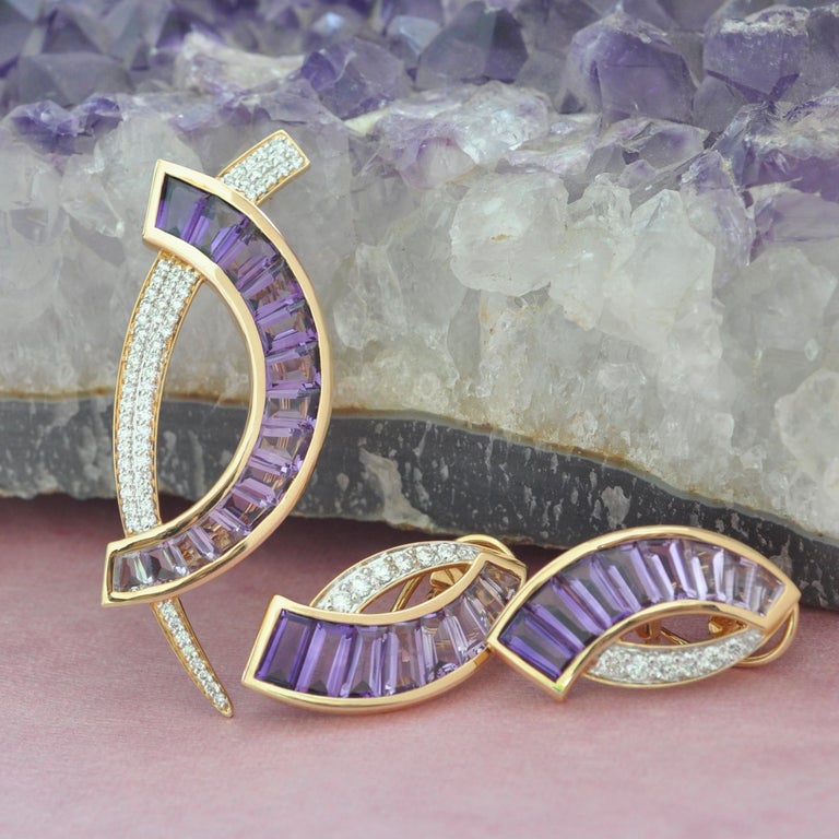 18 Karat Gold Calibre Cut Amethyst Baguette Diamond Contemporary Brooch ...