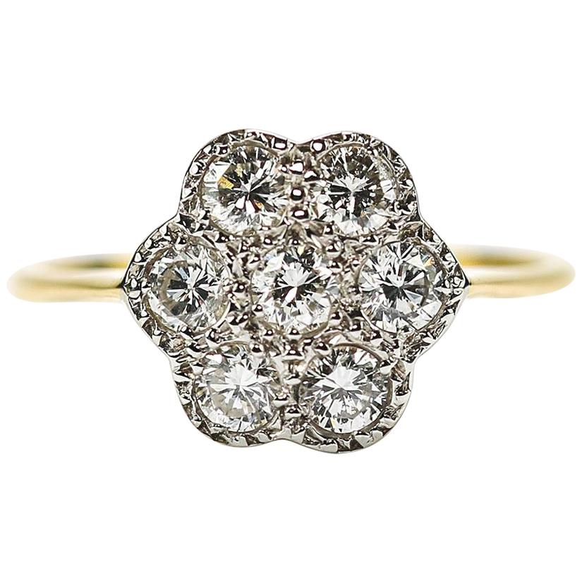 Daisy Diamond Rings - 82 For Sale on 1stdibs