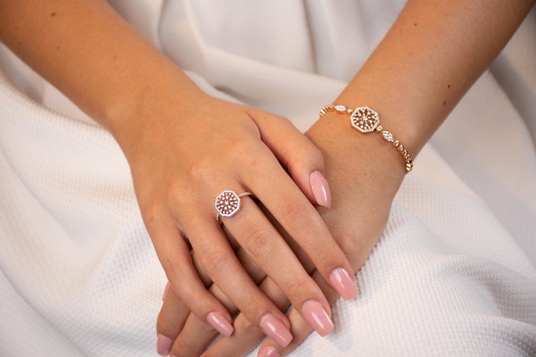18 Karat Gold Diamond Snowflakes Bracelet For Sale at 1stDibs ...