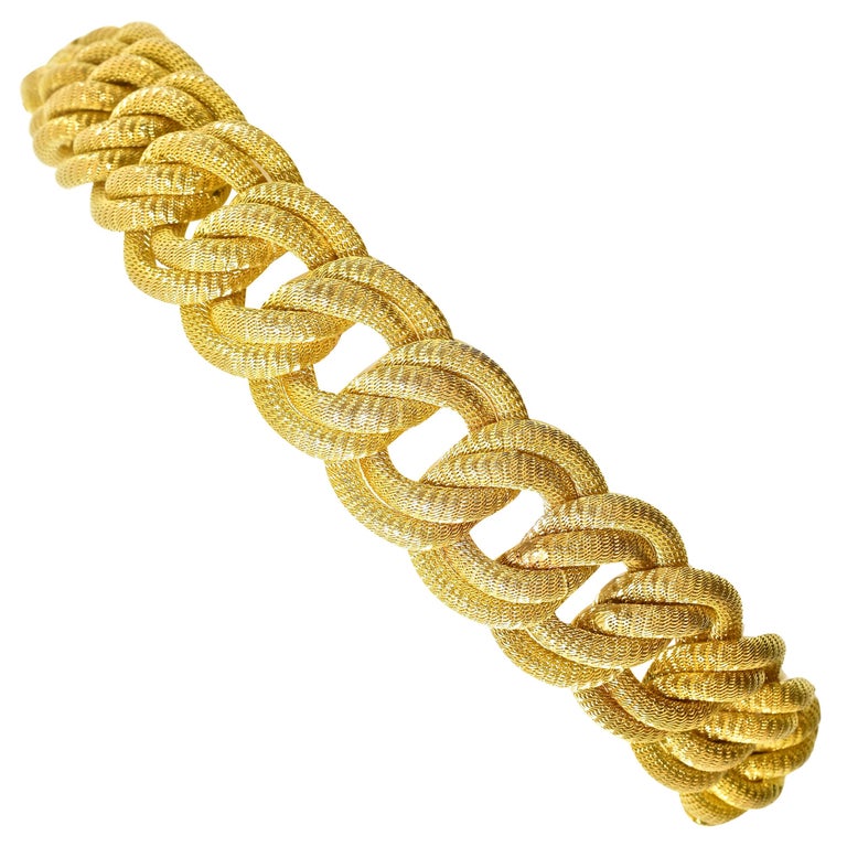 18 Karat Gold Large Bracelet, circa 1960 For Sale at 1stDibs