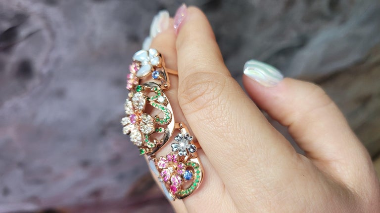 18 Karat Gold One of kind Flower Field Ring with Butterfly and Multiple ...