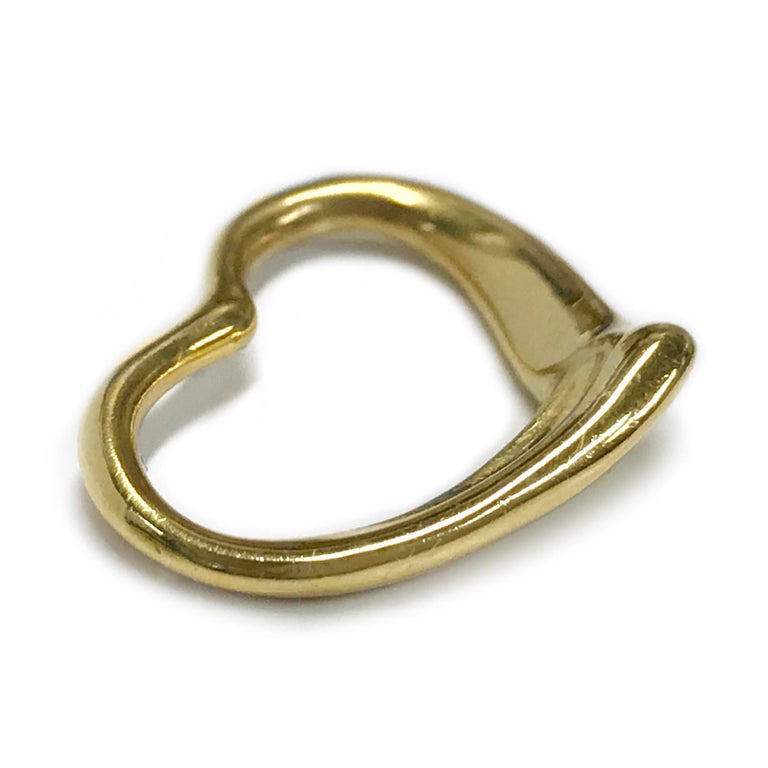 18 Karat Gold Open Heart Pendant For Sale at 1stDibs