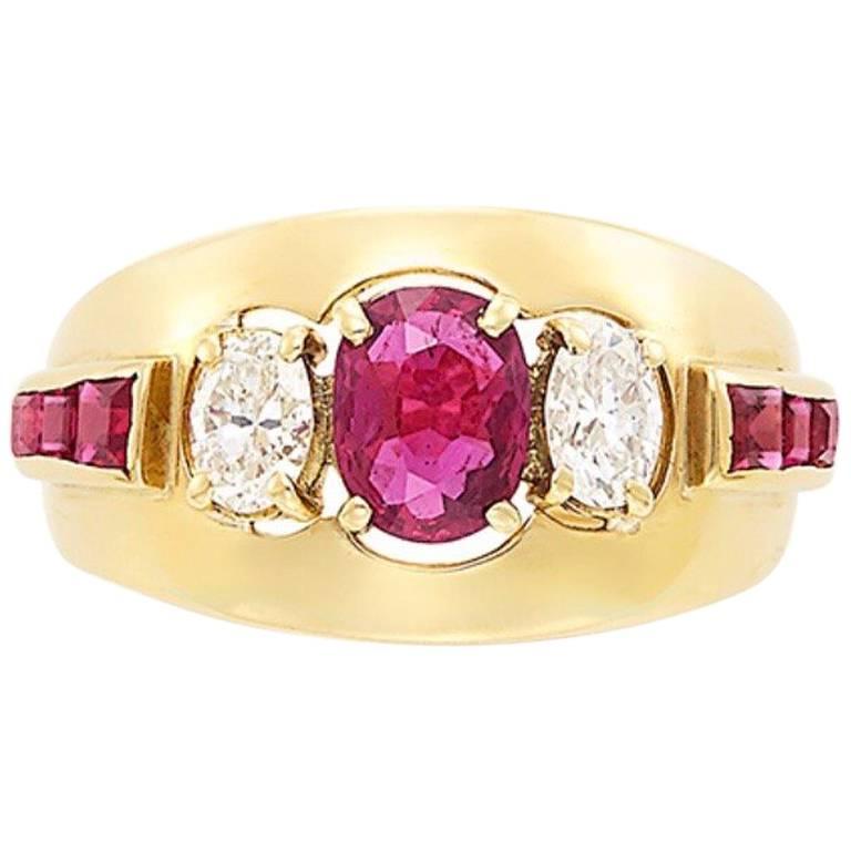 Oval Ruby and Diamonds Ring at 1stDibs