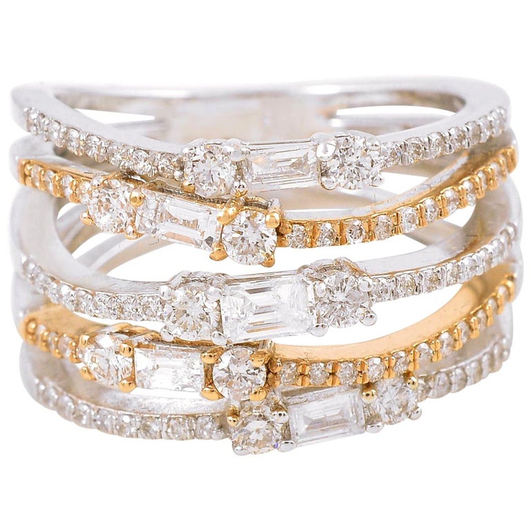 Customizable 18 Karat Gold Two-Tone Diamond Ring For Sale at 1stDibs