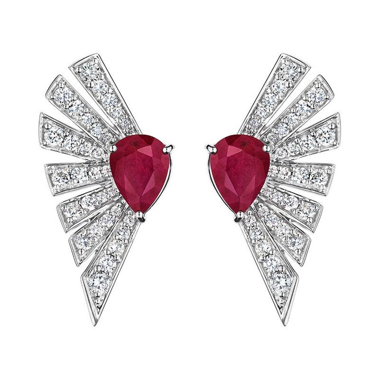 18 Karat Labyrinth White Gold Earring With Vs-Gh Diamonds And Red Ruby ...