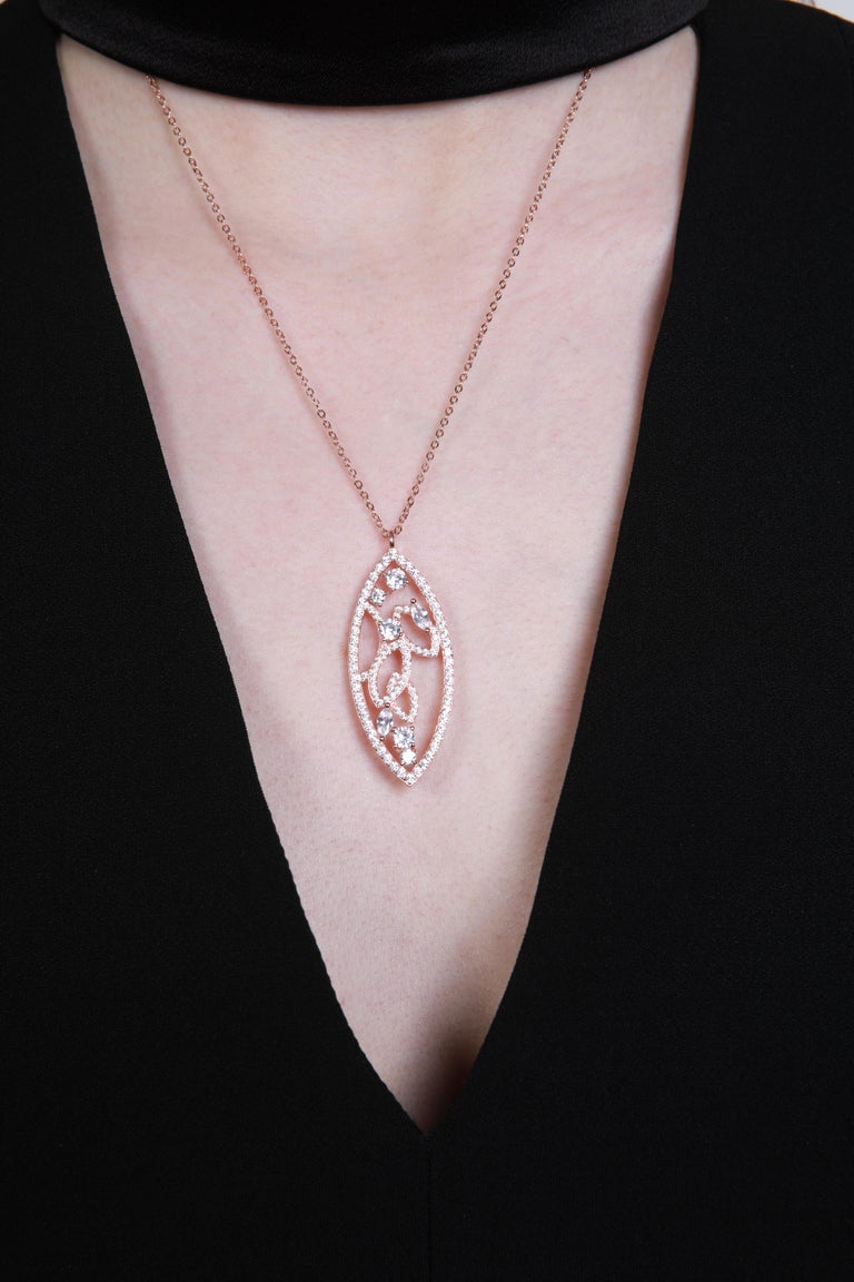 18 Karat Rose Gold Diamond Lattice Pendant Necklace For Sale at 1stDibs