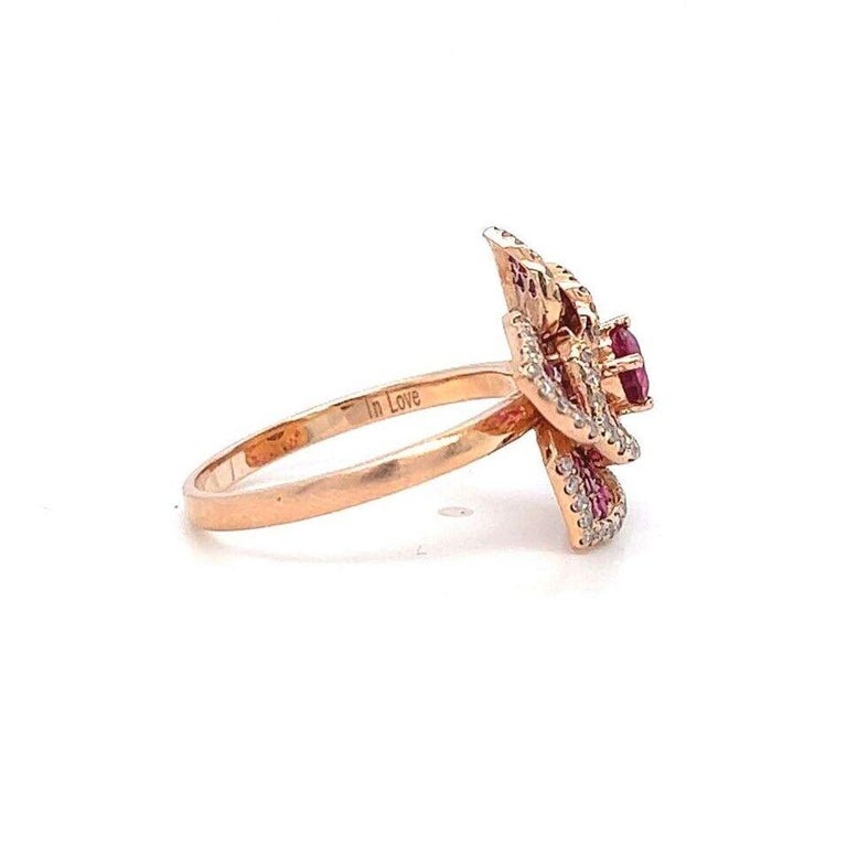 18 Karat Rose Gold Natural Ruby and Diamond Sparkling Floral Ring For Sale at 1stDibs