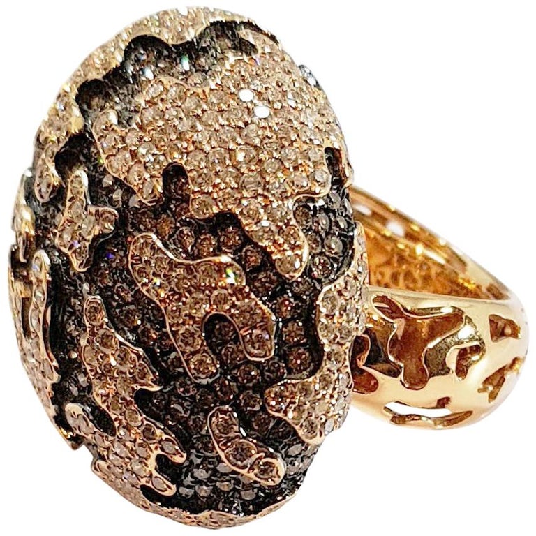 18 Karat Rose Gold Ring with Diamonds For Sale at 1stDibs